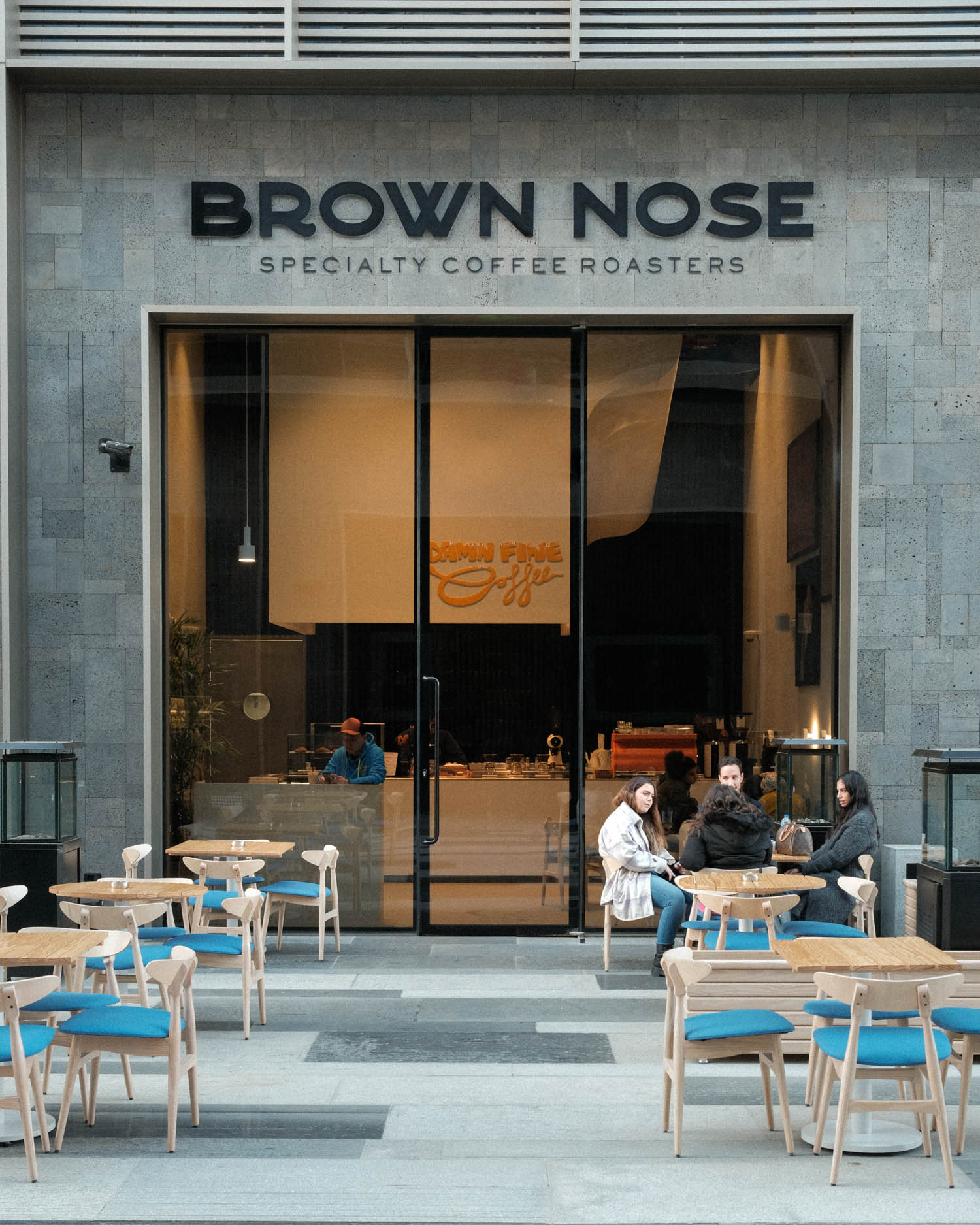 Egyptian Coffee / Brown Nose Coffee / Scott Magic - Best Cafe Designs