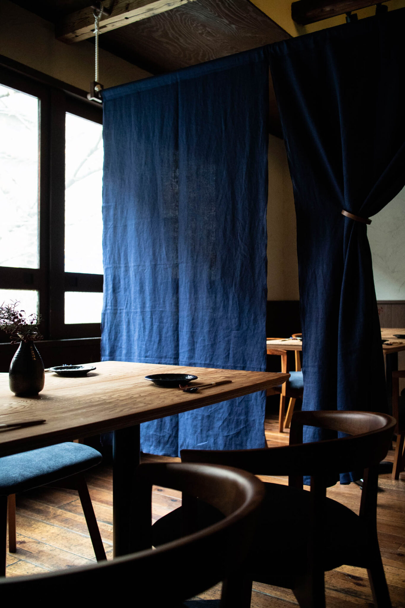 Adaptive Reuse of an Urban Folk House / Shibuya Cafe / Masashi Miyamoto ...