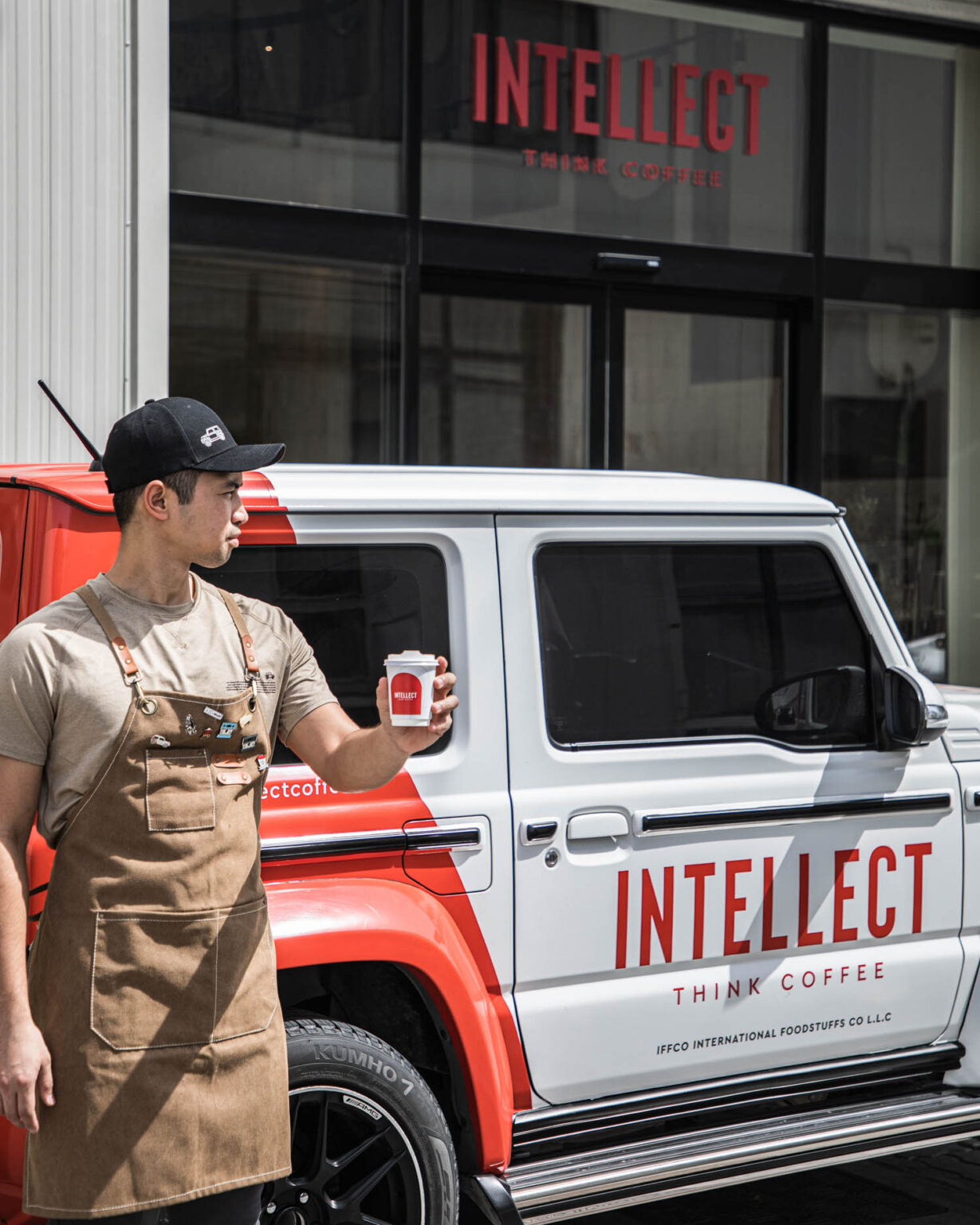 Intellect Coffee Dubai / Cafe on Wheels / ibahousedesign - Best Cafe ...