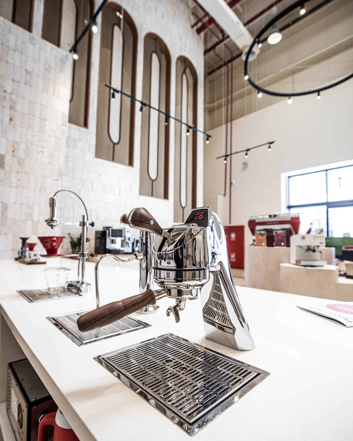 Intellect Coffee Dubai / Cafe on Wheels / ibahousedesign - Best Cafe ...