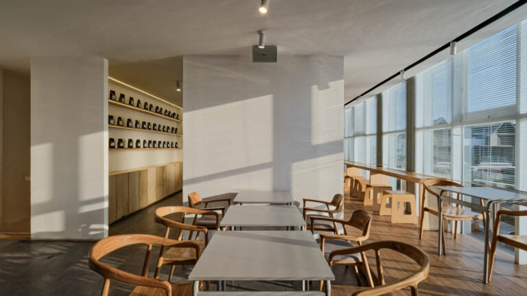 Roket x Backhaus / Makassar Cafe / INS Studio - Best Cafe Designs