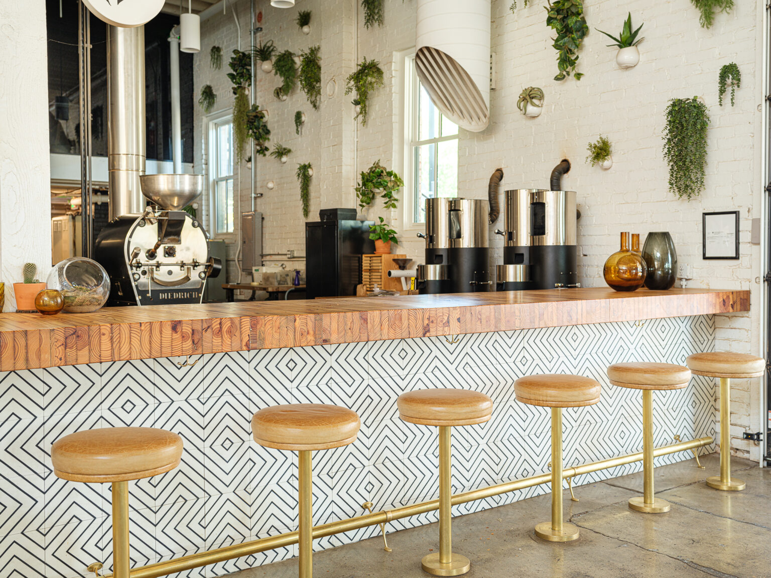 Onyx HQ / Rogers / Bradley Edwards Architect - Best Cafe Designs